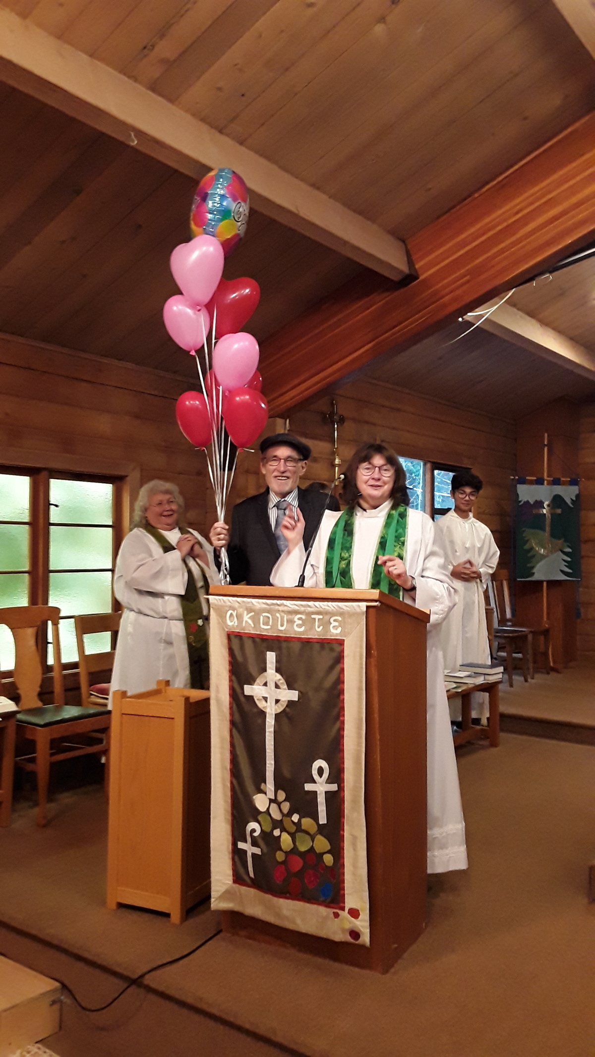 Lynne and Gerald "tie the knot" | For our members | St. Clement's ...