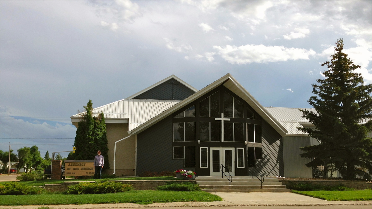 Family Church in Maple Creek | Church in Maple Creek, SK