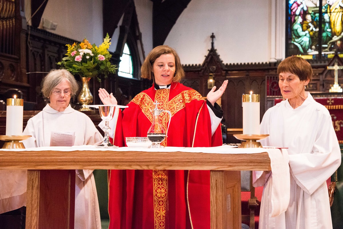 The Rev. Jessica Schaap, the 14th Rector of St. Paul's Anglican Church ...