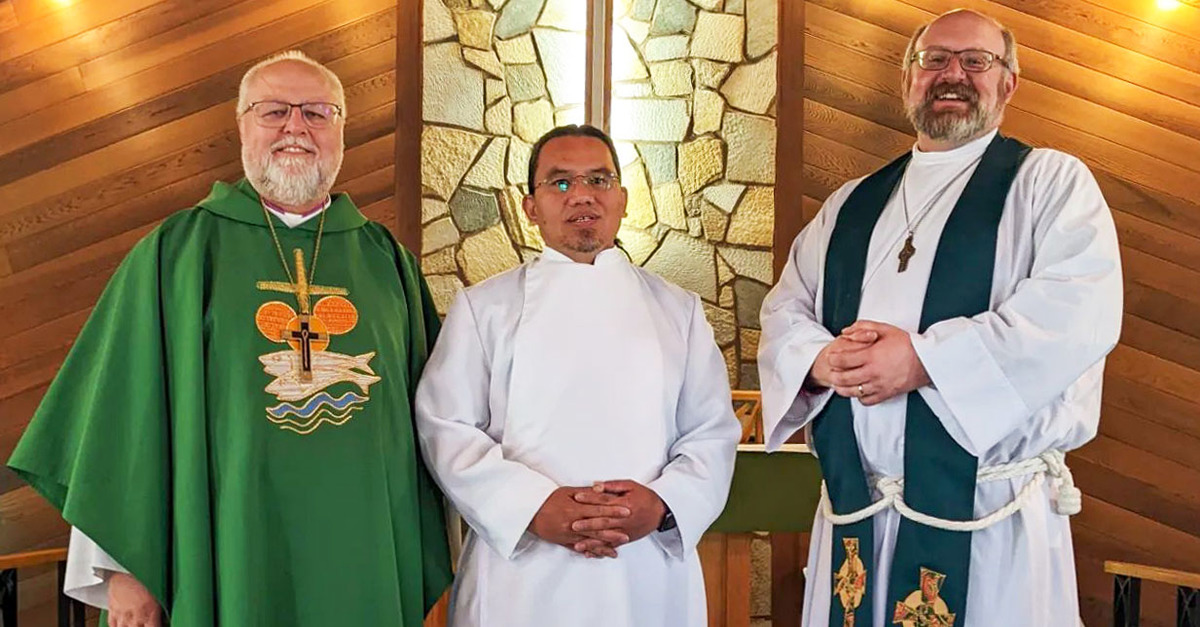 Bishops Stephen and Larry Worship with Holy Trinity, Edson | Around the ...