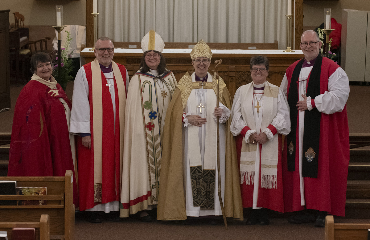 Consecration service a wonderful celebration | The Territory of the People