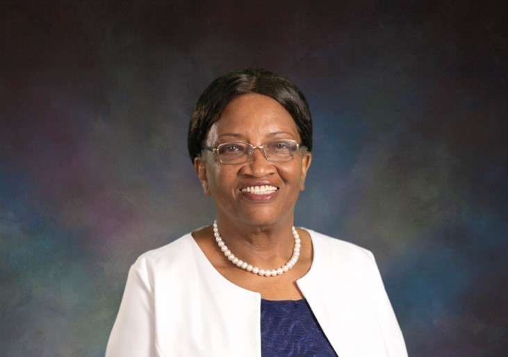 Pastor Saunders receives an Award of Merit from LAMP Community Health ...