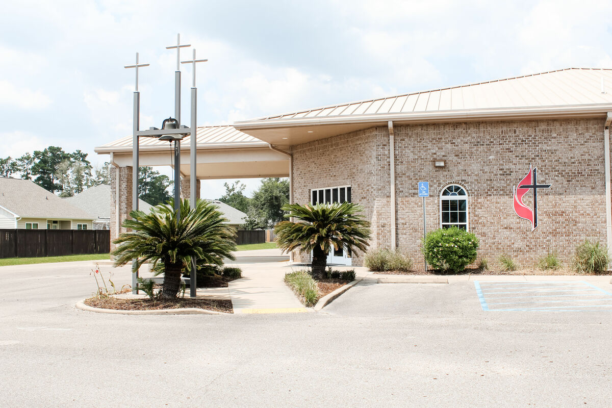 Ocean Springs United Methodist Church | Sunday morning worship | Small ...