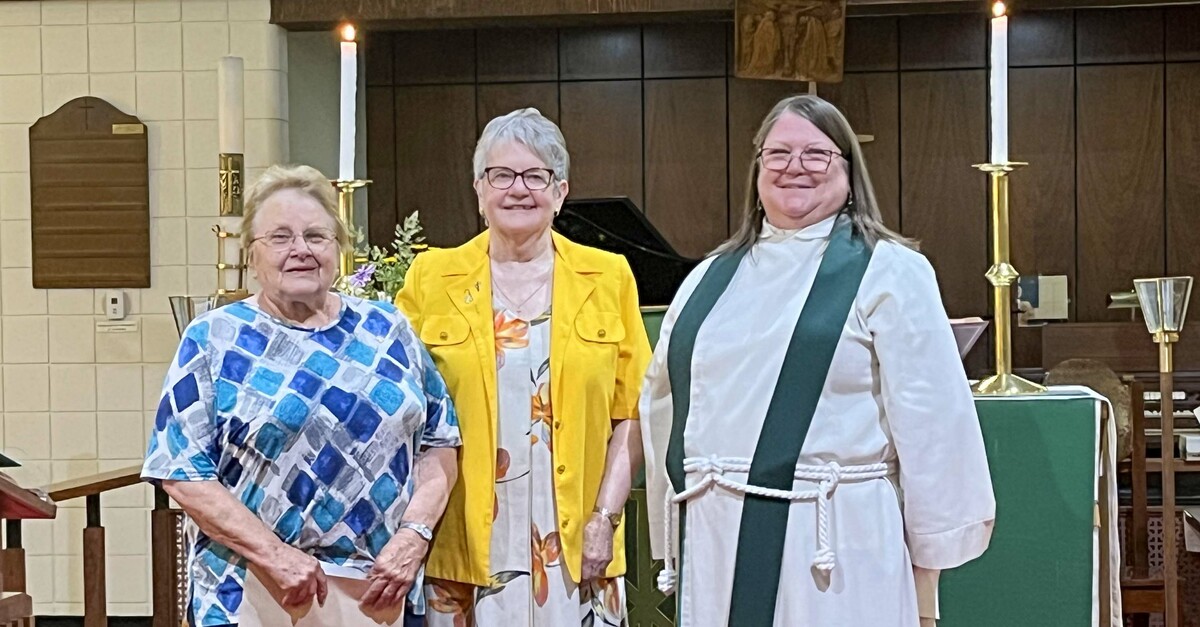 St. Mary's, Ponoka Honours ACW Life Member | St. Mary, Ponoka ...