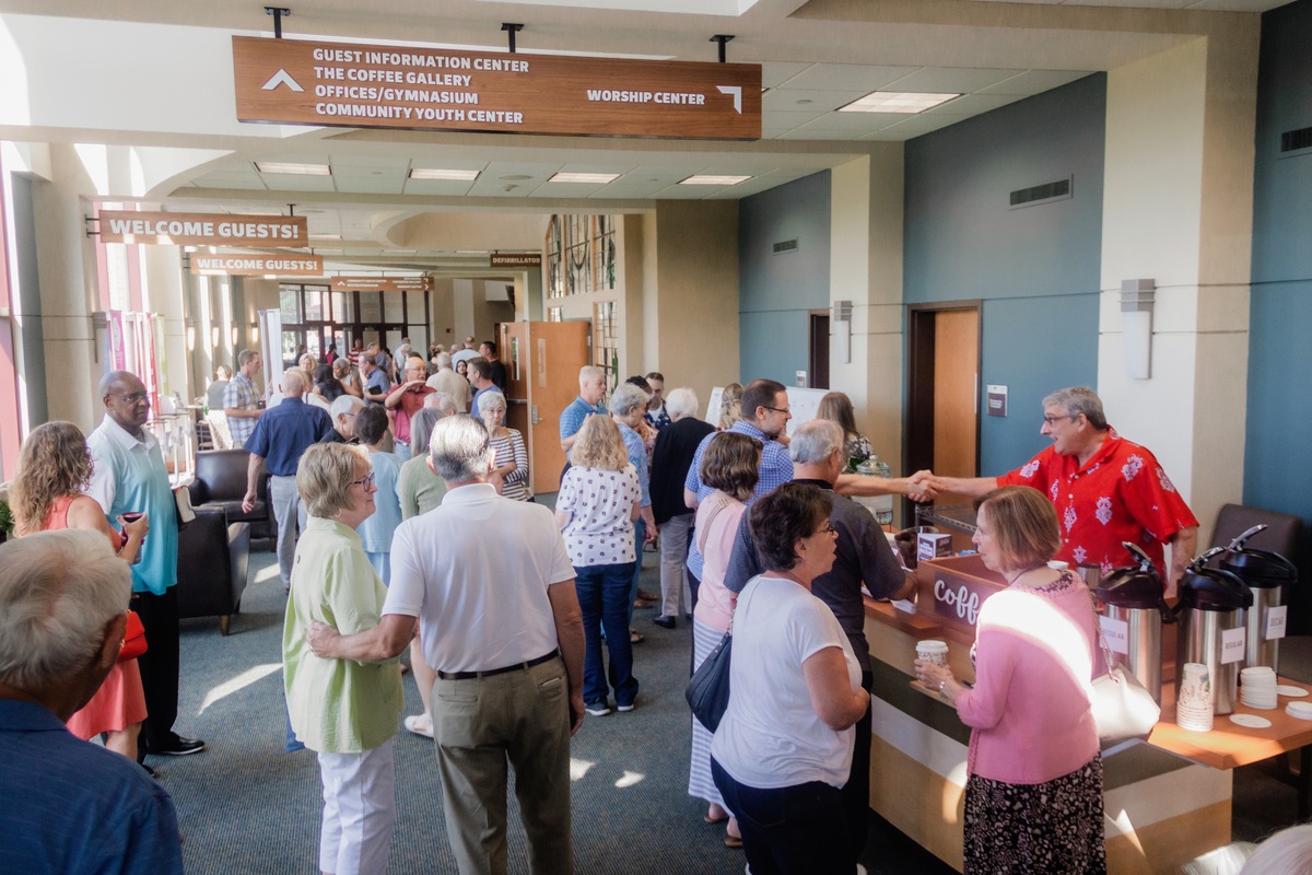 COMMUNITY Covenant Church | Worship & Connect - Lenexa